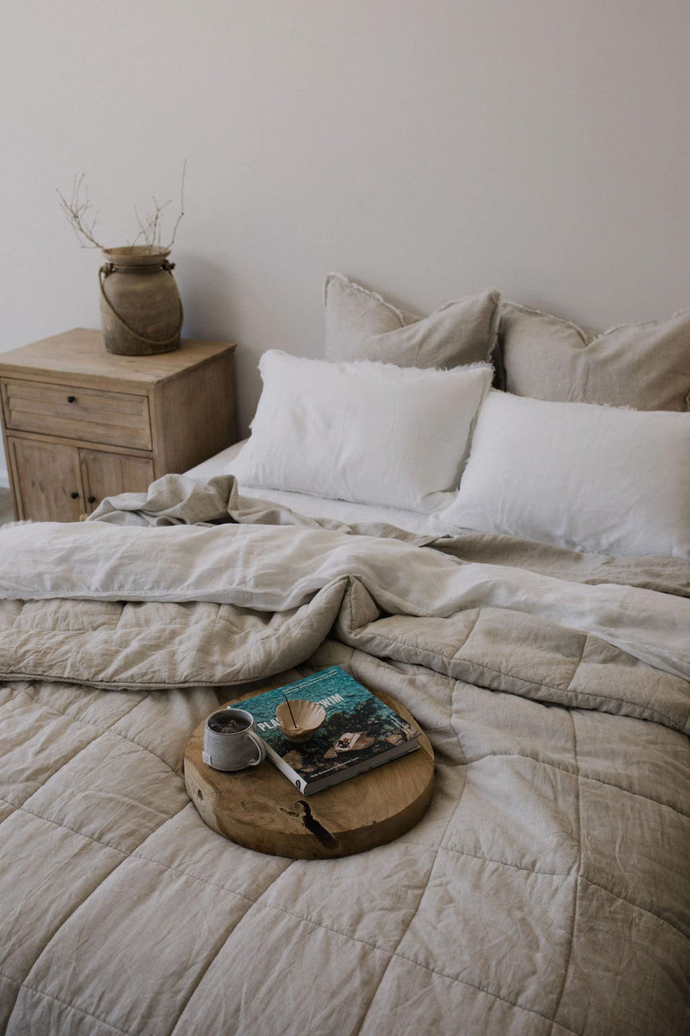 “Sable” Linen Quilted Coverlet – SOL Linen